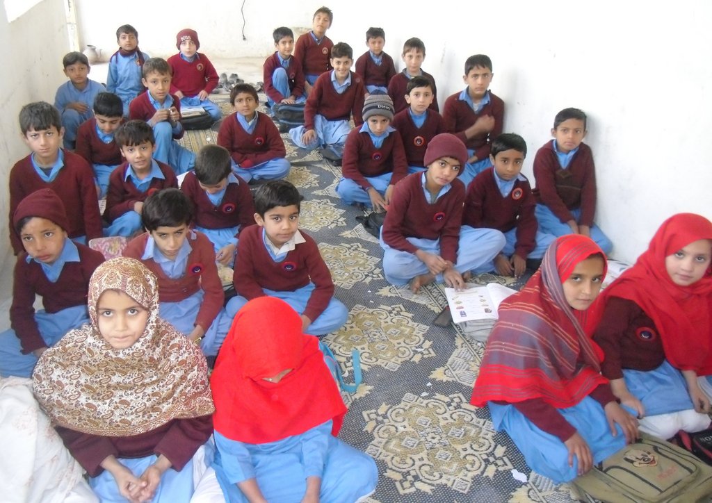 Renovate a school in Peshawar Pakistan - GlobalGiving