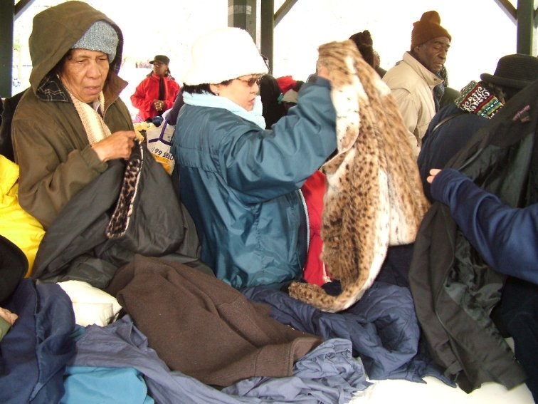 CONFRONTING HUNGER, HOMELESSNESS AND POVERTY - GlobalGiving