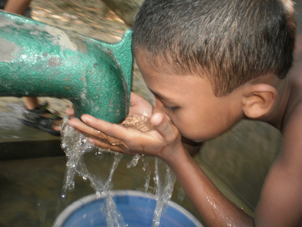 Supply Safe Drinking Water to Bangladesh Villagers - GlobalGiving