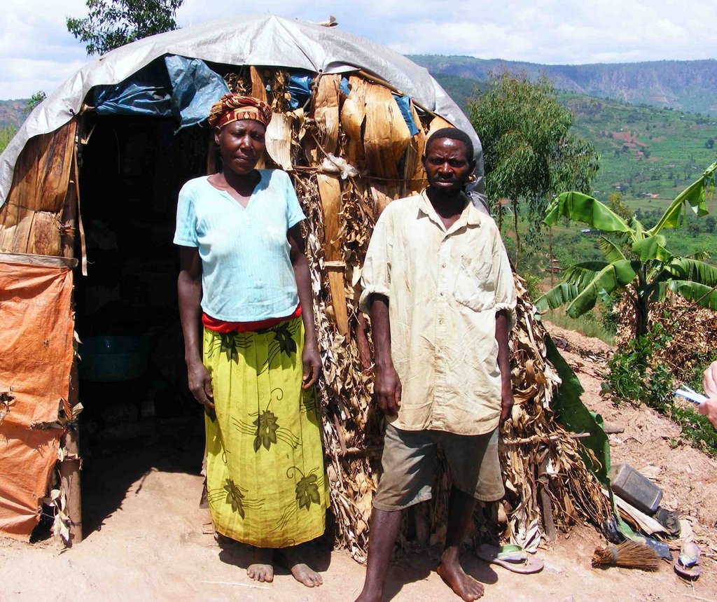 Build homes for an impoverished Rwandan community - GlobalGiving