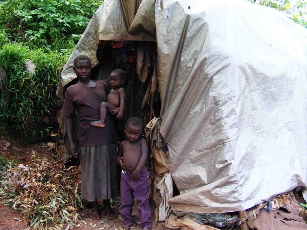 Build homes for an impoverished Rwandan community - GlobalGiving