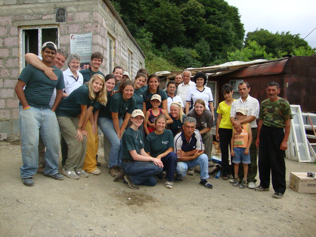 Helping 2 low income families in housing poverty - GlobalGiving