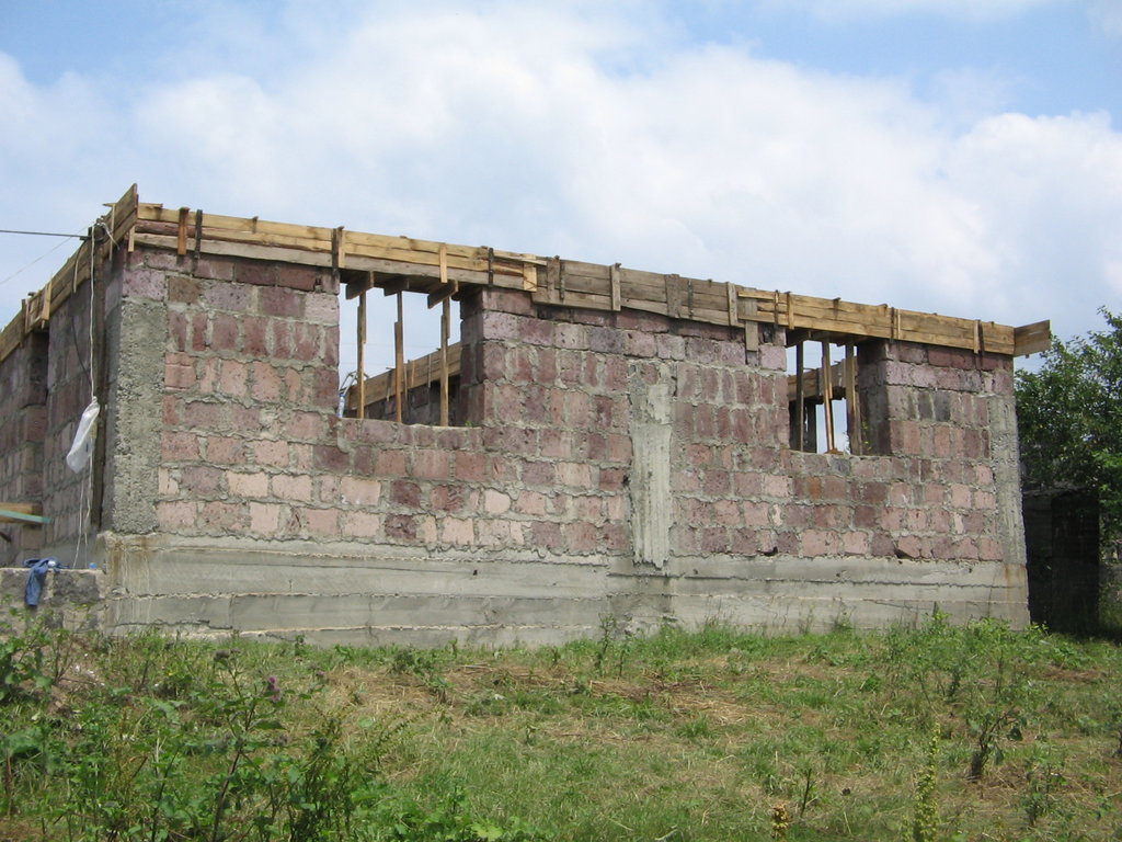 How to Share Helping 2 low income families in housing poverty ...