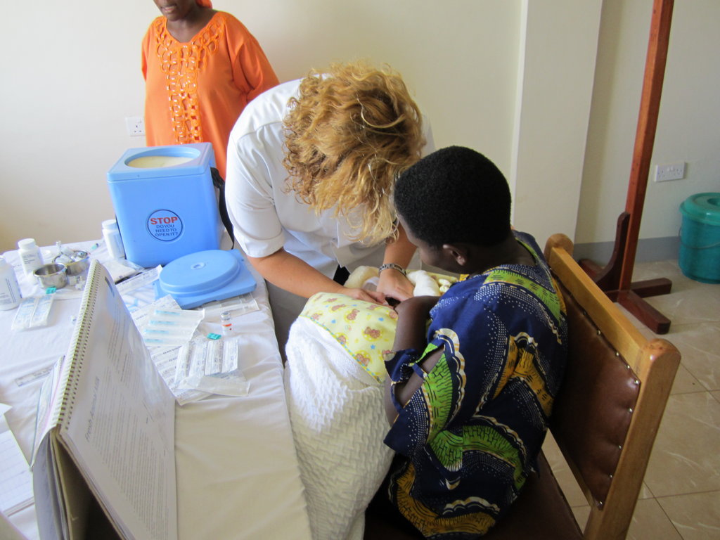 How to Share Ensure safe child birth for vulnerable mothers - GlobalGiving