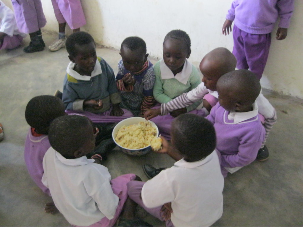 Give education opportunity to 200 Kenyan children - GlobalGiving