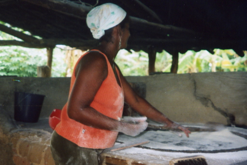 Provide education and work to poor women in Brazil - GlobalGiving