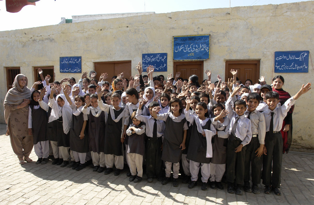 Quality Schools for 25,000 of Pakistan's Poor - GlobalGiving